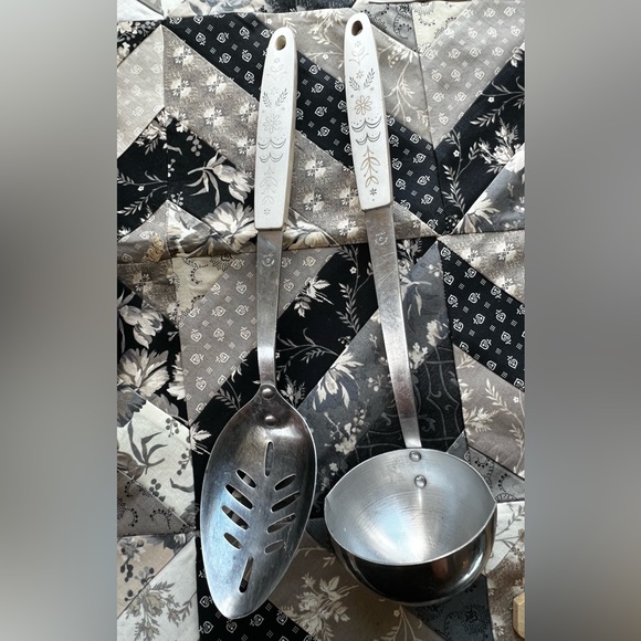 Flint | Kitchen | Vintage Flint Harvest Wheat Arrowhead Stainless Steel ...